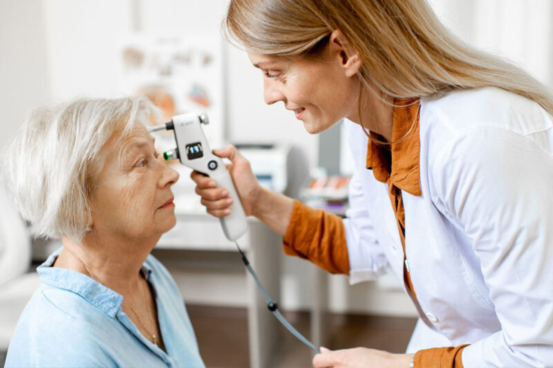 Monovision: What To Know About Blended Vision Treatment